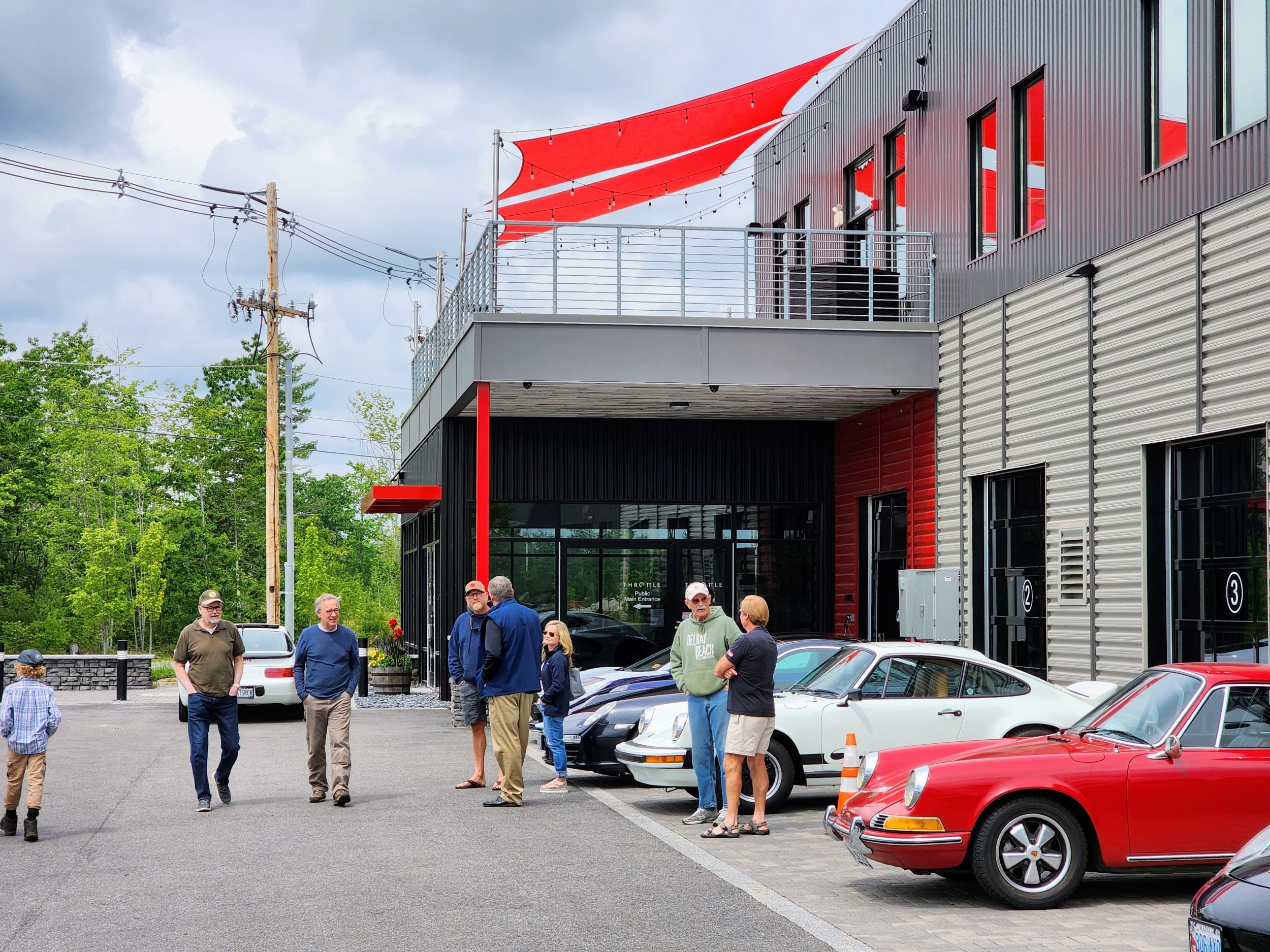 The morning at Throttle Car Club